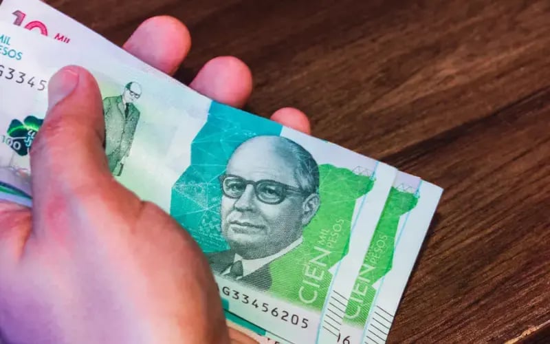 Salario mínimo en Colombia y aumento para 2025 | Unipiloto